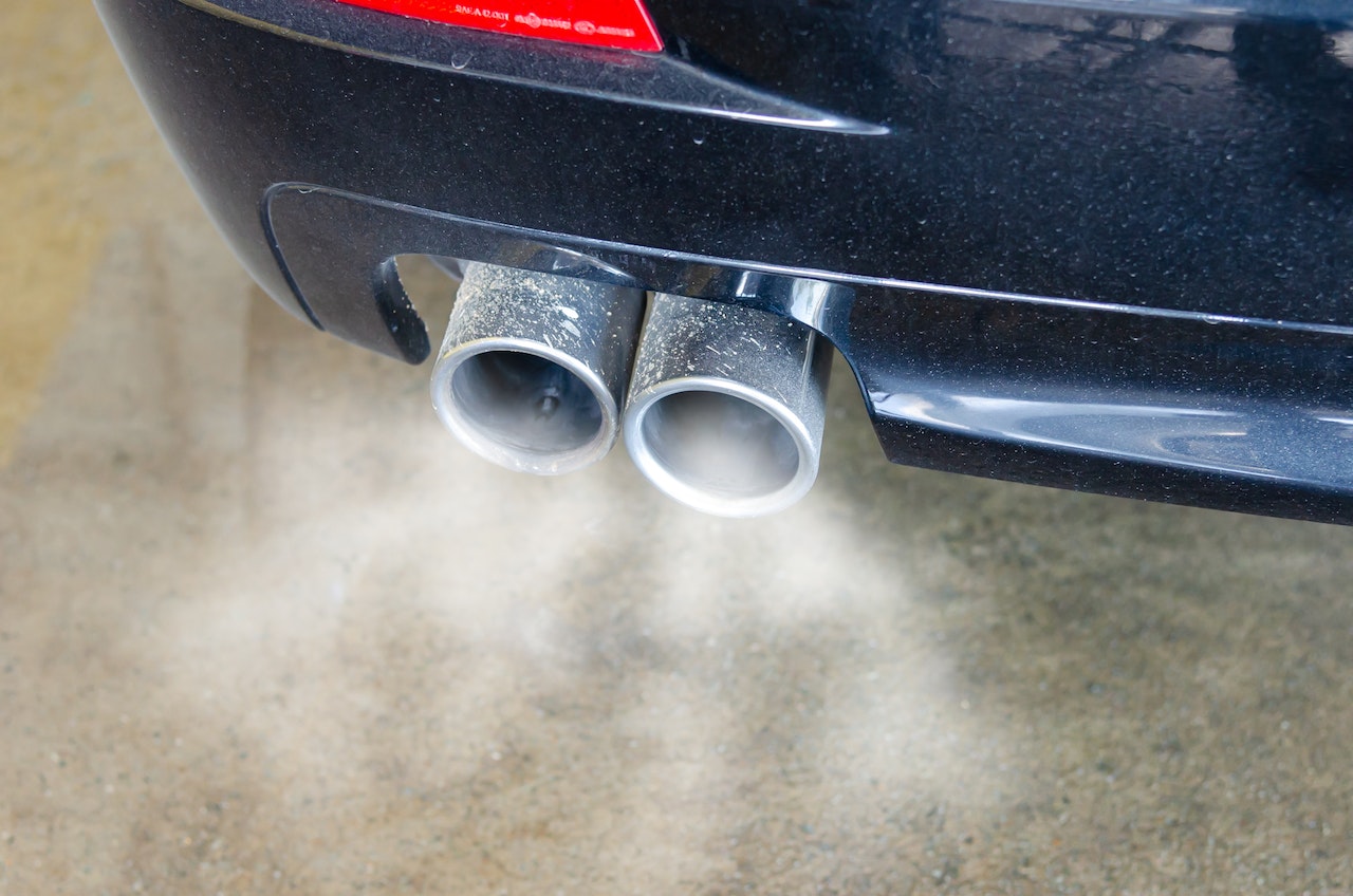 Car Grinding Noise When Accelerating: Causes & Fixes